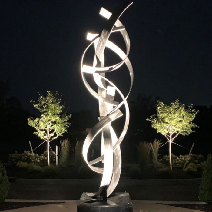 The Role of Large Metal Sculptures in Art Education - Dustin Miller Gallery